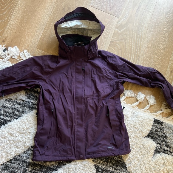 REI | Jackets & Coats | Nwotrei E Elements Full Zipped Hooded Weather Resistant Lightweight ...